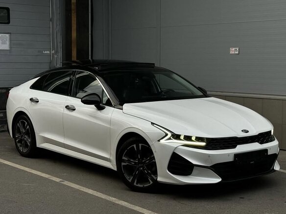 Купить б/у Kia K5 III 2.0 AT (160 л.с.) бензин автомат в Краснодаре: белый Киа к5 III седан 2022 ...