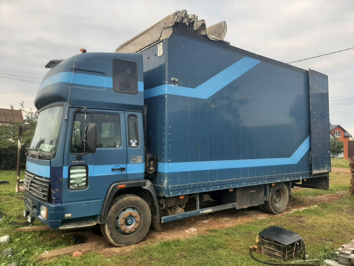 Купить б/у Volvo FL дизель механика в Семилуках: синий фургон 1995 года ...
