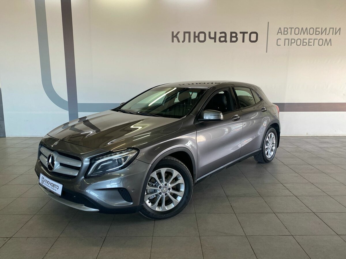 Купить б/у Mercedes-Benz GLA I (X156) 250 2.0 AMT (211 л.с.) 4WD бензин ...