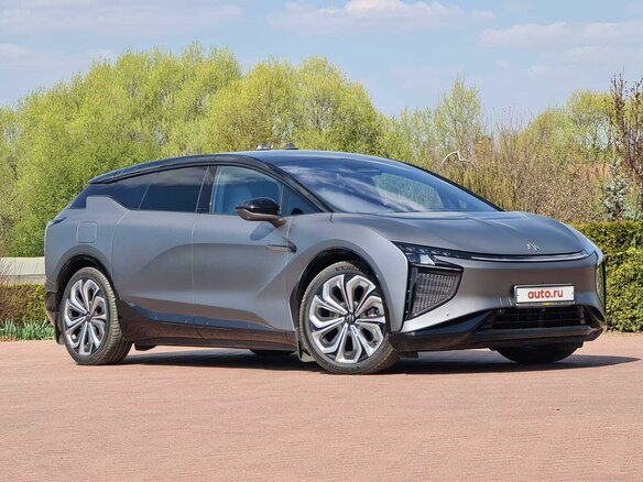 Купить б/у HiPhi X 2020-2024 Electro AT (440.0 кВт) 4WD электро автомат в Москве: серый Хипхи ...