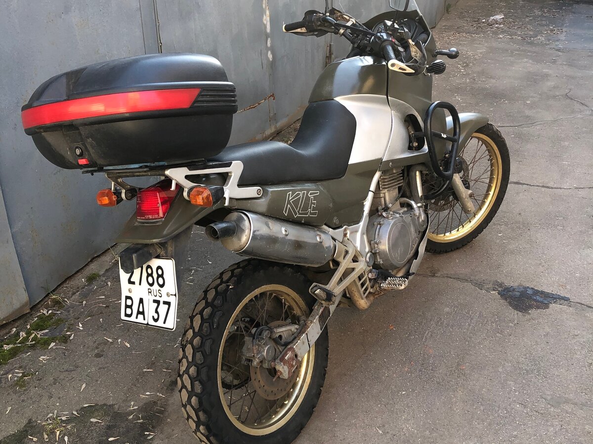 Купить б/у Kawasaki KLE 400 карбюратор 6 передач в Москве: зелёный ...