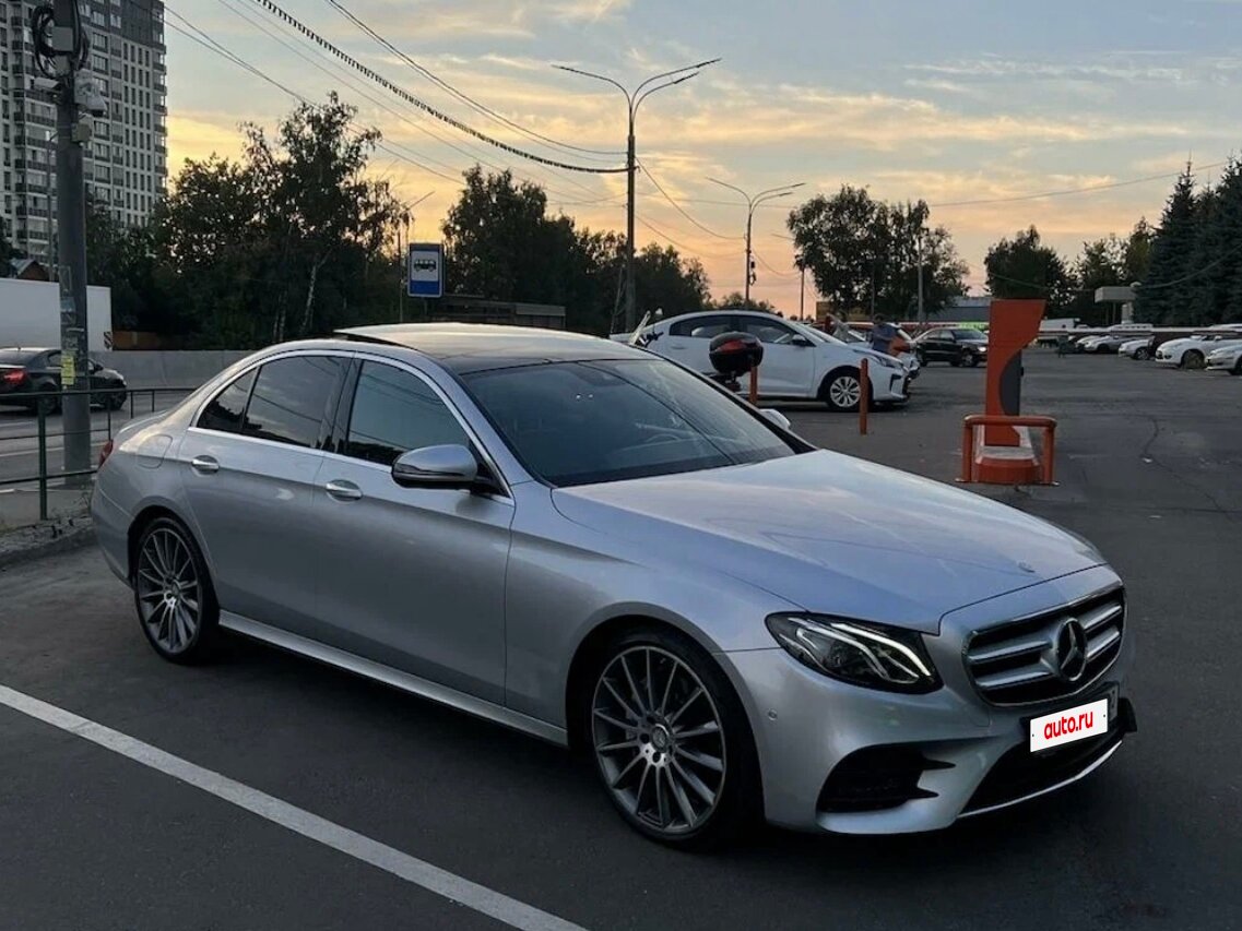 Купить б/у Mercedes-Benz E-Класс V (W213, S213, C238) 200 2.0 AT (184 л.с.) бензин автомат в ...