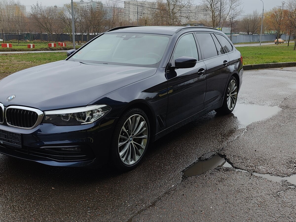 Купить б/у BMW 5 серии VII (G30/G31) 540d xDrive 3.0d AT (320 л.с.) 4WD ...