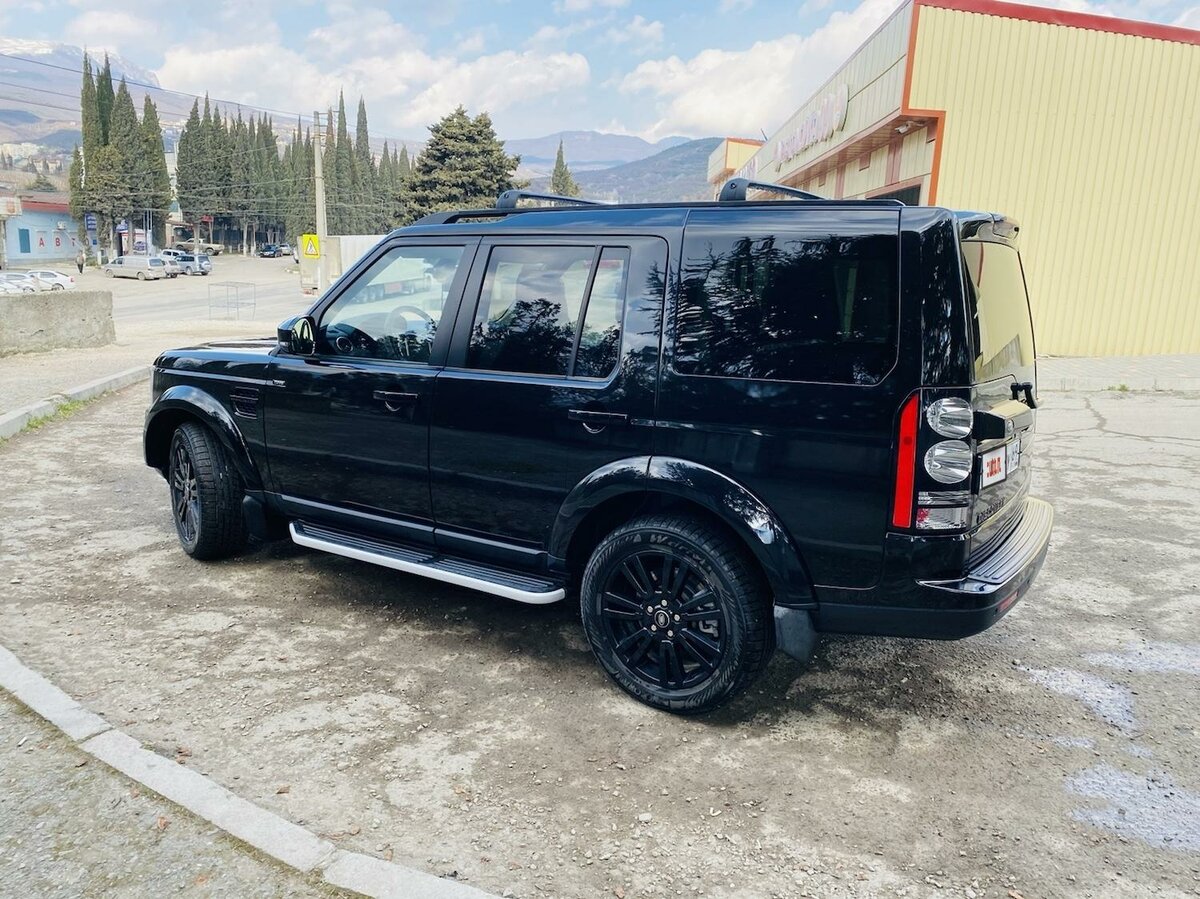 Купить б/у Land Rover Discovery IV Рестайлинг 3.0d AT (211 л.с.) 4WD ...