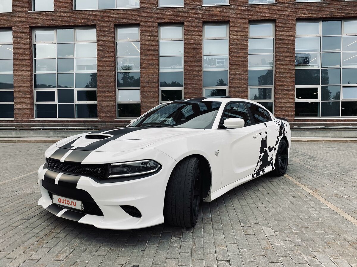 Купить б/у Dodge Charger VI (LD) Рестайлинг Hellcat 6.2 AT (717 л.с ...