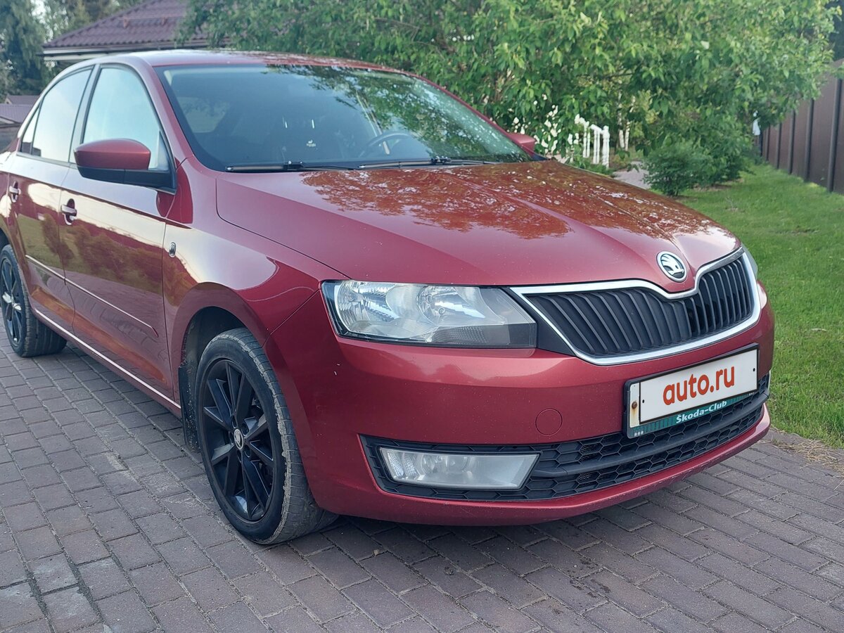 Купить б/у Skoda Rapid I 1.6 AT (110 л.с.) бензин автомат в Москве ...