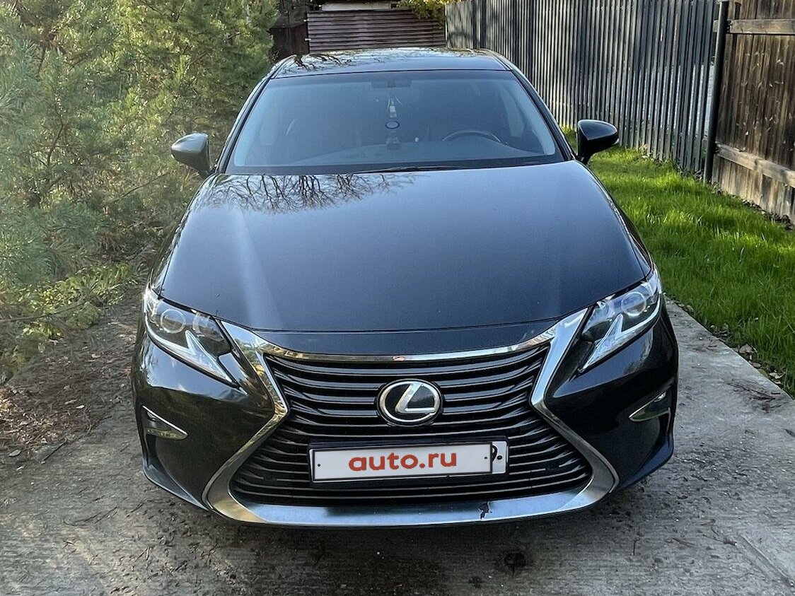 Купить б/у Lexus ES VI Рестайлинг 250 2.5 AT (184 л.с.) бензин автомат ...