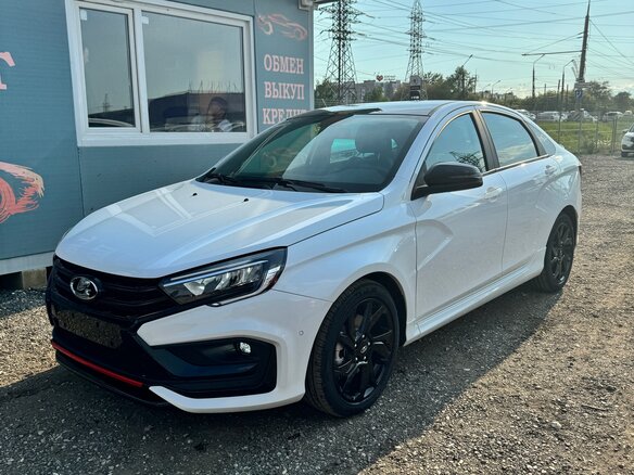 Купить б/у Lada (ВАЗ) Vesta I Рестайлинг (NG) Sportline 1.6 MT (118 л.с.) бензин механика в ...