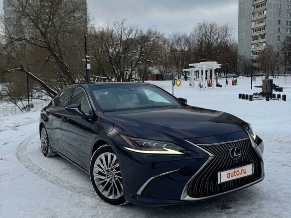 Купить б/у Lexus ES VII 350 3.5 AT (249 л.с.) бензин автомат в Москве: голубой Лексус ЕС VII ...