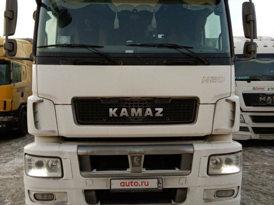 Купить б/у КамАЗ 5490 NEO дизель+газ автомат в Коледине: белый 2020 ...