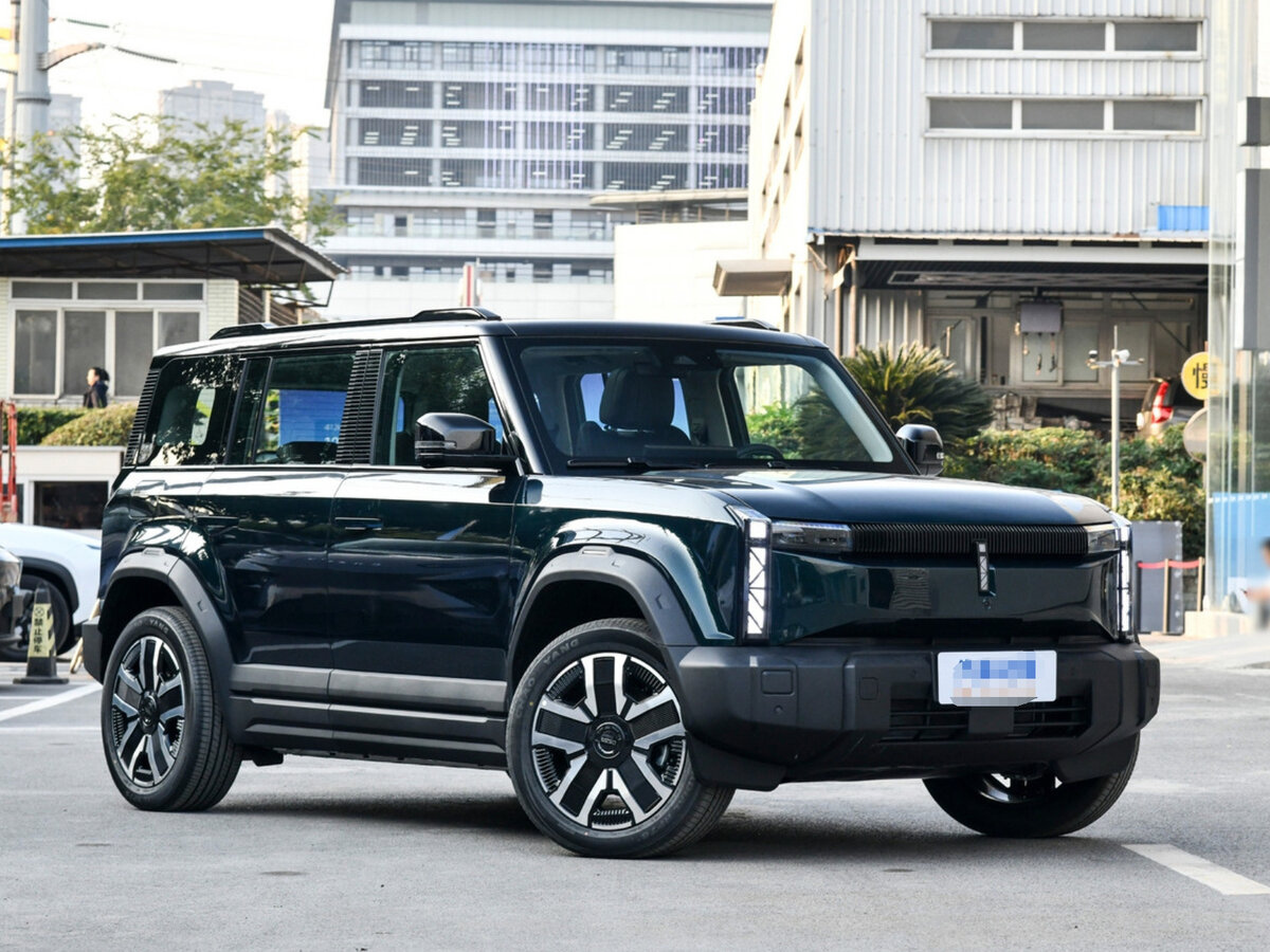Купить б/у iCar 03 2023-2025 69.77 kWh Electro AT (205.0 кВт) 4WD ...