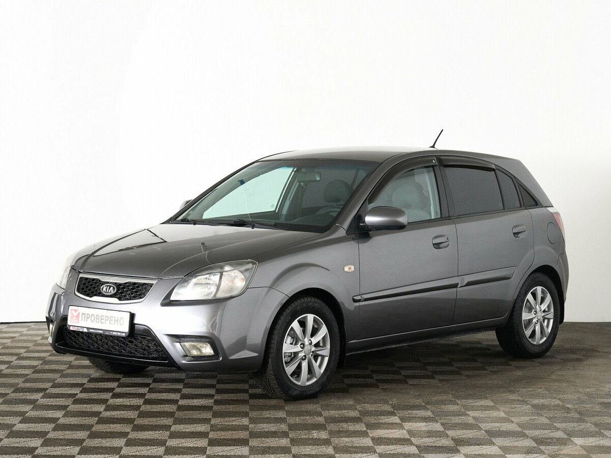 Купить б/у Kia Rio II Рестайлинг 1.4 MT (95 л.с.) бензин механика в Москве: серый Киа Рио II ...