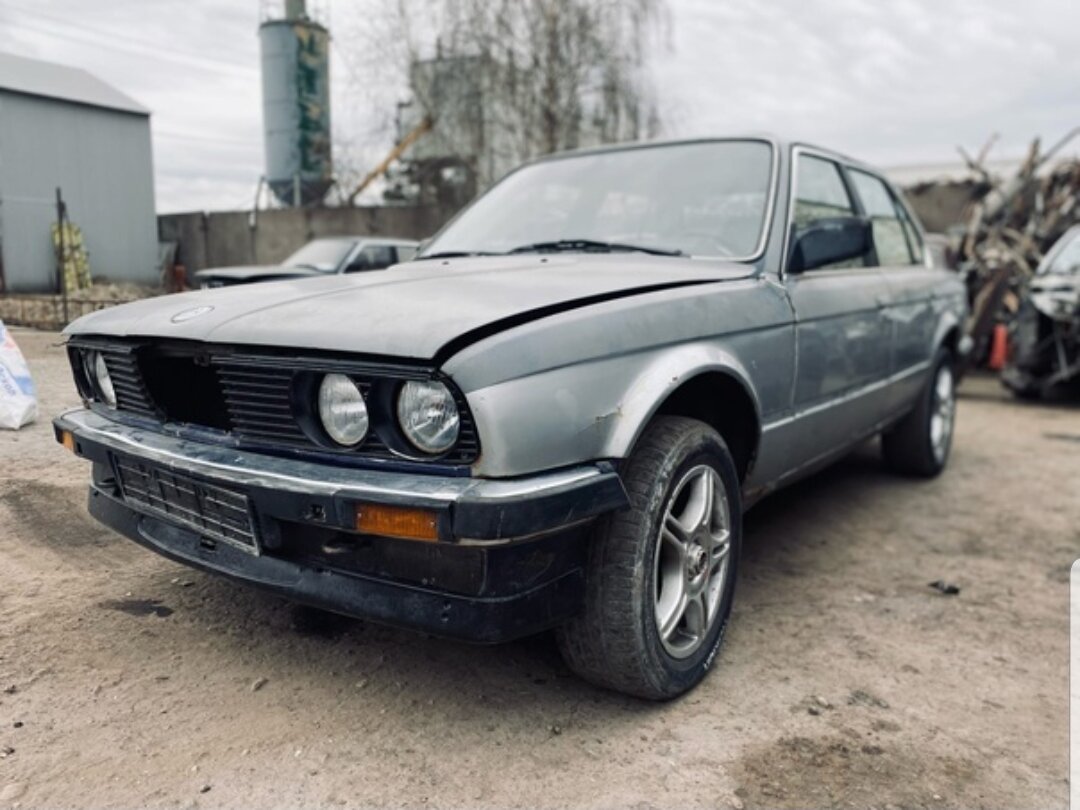 Купить б/у BMW 3 серии II (E30) 324d 2.4d MT (86 л.с.) дизель механика в Санкт-Петербурге: серый ...