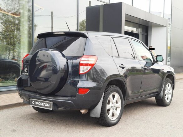 Купить б/у Toyota RAV4 III (XA30) Рестайлинг 2.0 CVT (158 л.с.) 4WD бензин вариатор в Санкт ...