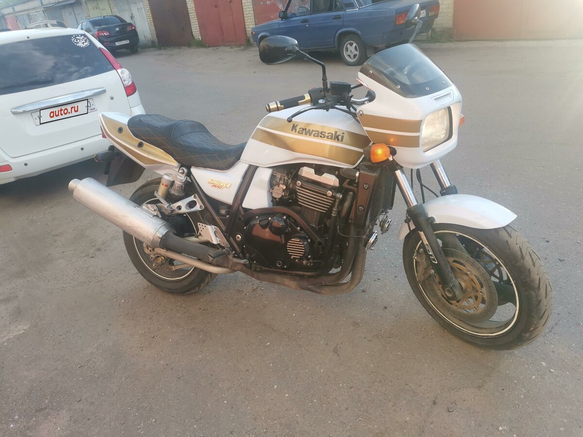 Купить б/у Kawasaki ZRX 1100 карбюратор 5 передач в Обнинске: серый дорожный 1997 года на Авто ...