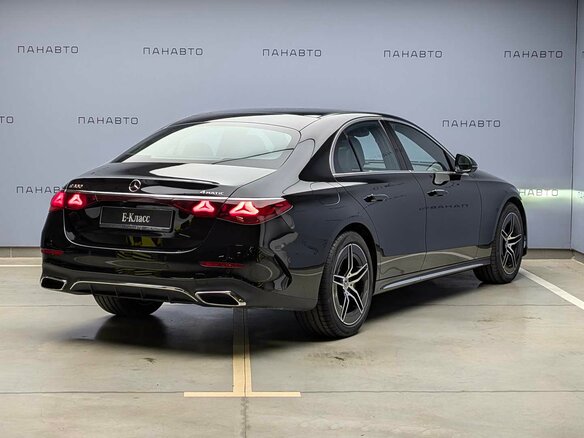 Купить новый Mercedes-Benz E-Класс VI (W214, S214) 300 2.0 AT (258 л.с.) 4WD бензин автомат в ...