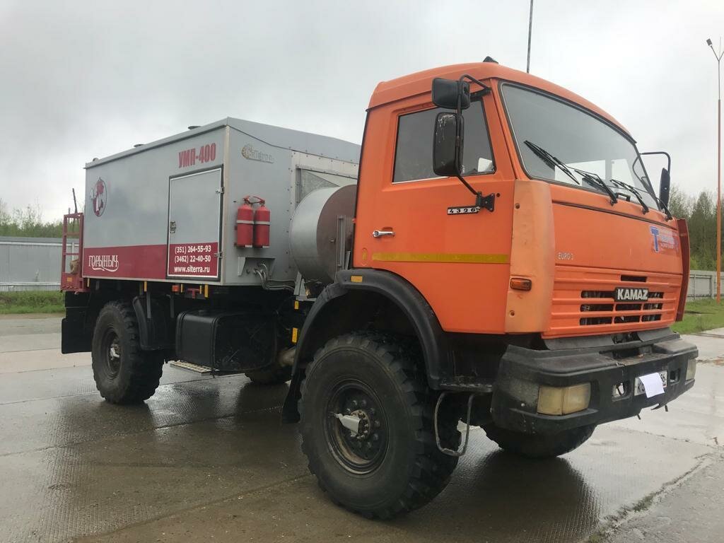 Купить б/у КамАЗ 4326 дизель механика в Югорске: оранжевый бортовой ...