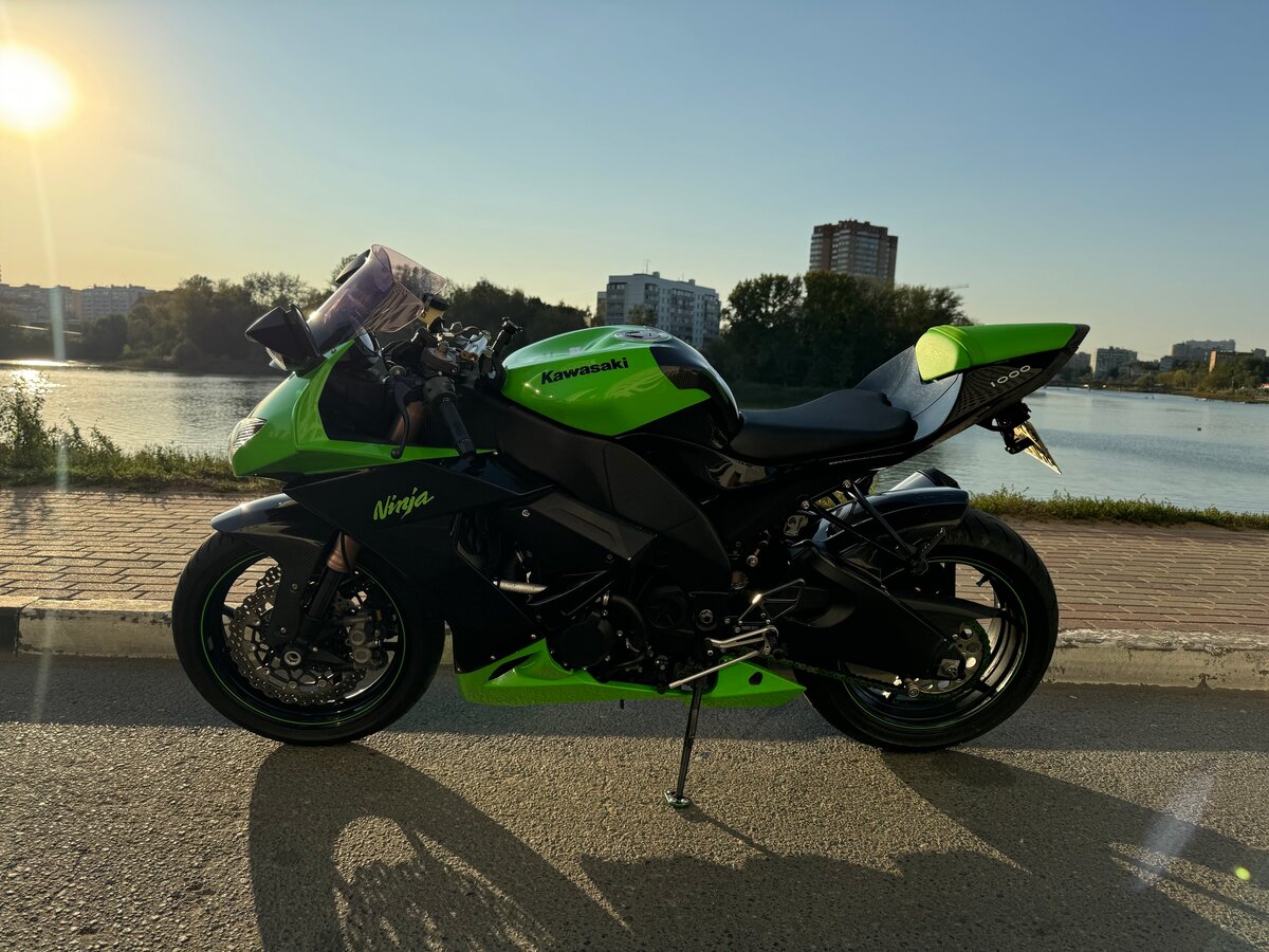 Купить б/у Kawasaki ZX-10R Ninja бензин турбонаддув 6 передач в Москве ...