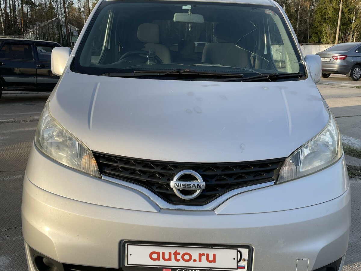 Купить б/у Nissan NV200 2009-2024 1.6 AT (109 л.с.) бензин автомат в Егорьевске: серебристый ...