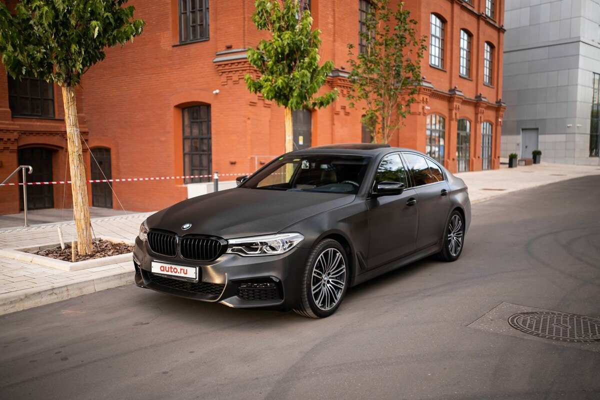 Купить б/у BMW 5 серии VII (G30/G31) 540i xDrive 3.0 AT (340 л.с.) 4WD ...