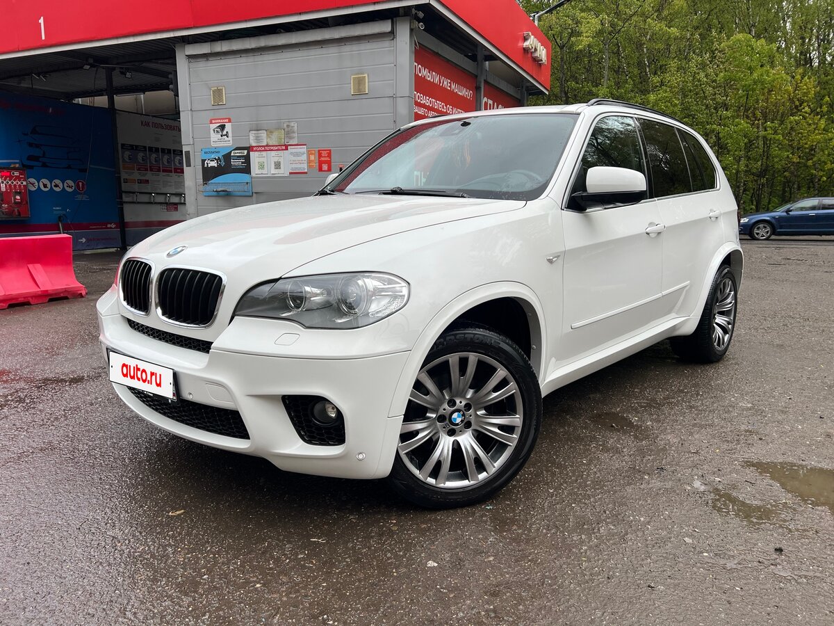 Купить б/у BMW X5 II (E70) Рестайлинг 30d 3.0d AT (245 л.с.) 4WD дизель автомат в Москве: белый ...