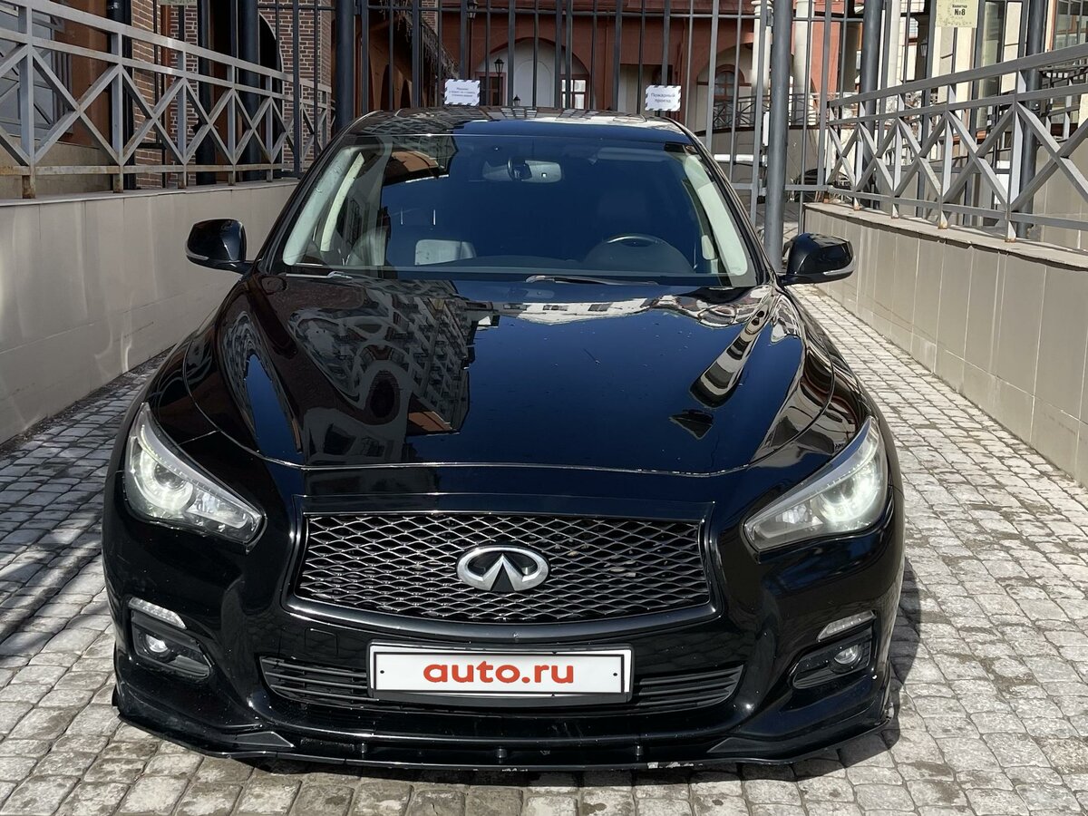 Купить б/у Infiniti Q50 I 3.0 AT (304 л.с.) бензин автомат в Москве ...