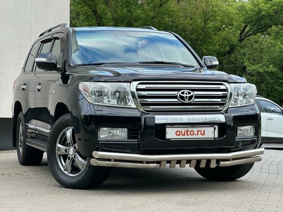 Купить б/у Toyota Land Cruiser 200 Series 4.0 AT (243 л.с.) 4WD бензин ...
