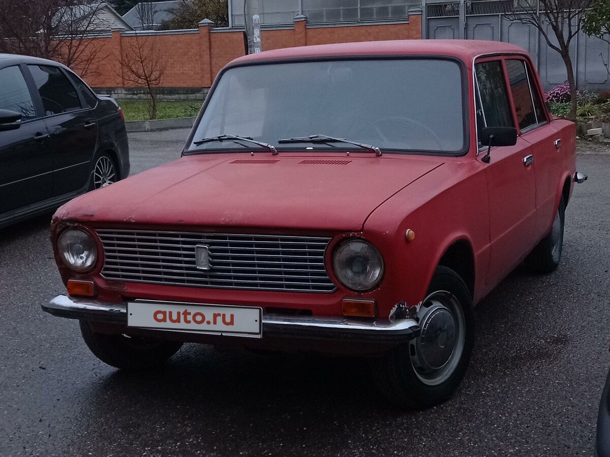 Купить б/у Lada (ВАЗ) 2101 1970-1988 1.2 MT (59 л.с.) бензин механика в Пятигорске: красный Лада ...