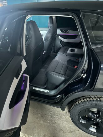 Купить б/у Enovate (Enoreve) ME5 2021-2023 1.5hyb AT (204 л.с.) 4WD ...