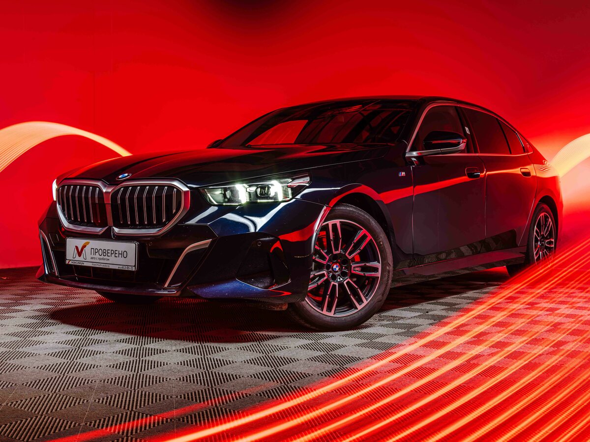 Купить б/у BMW 5 серии VIII (G60/G61/G68) 525Li 2.0 AT (190 л.с.) бензин автомат в Санкт ...
