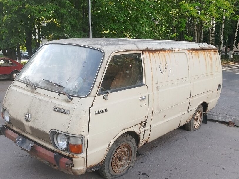 Купить б/у Toyota HiAce H50 H60 H70 2.2d MT (72 л.с.) дизель механика в ...