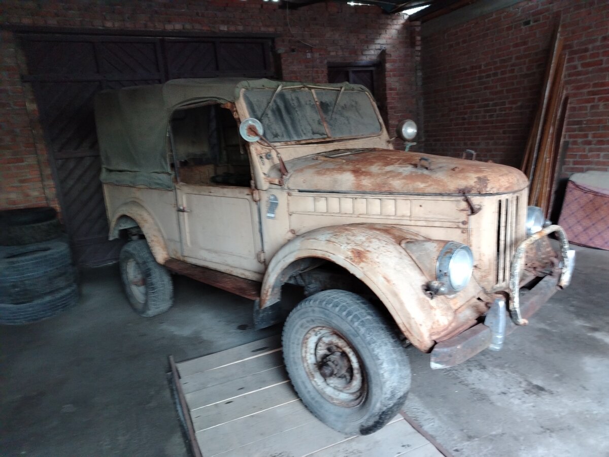 Купить б у ГАЗ 69 1953 1972 2 1 Mt 55 л с 4wd бензин механика в Беслане бежевый ГАЗ 69 1960