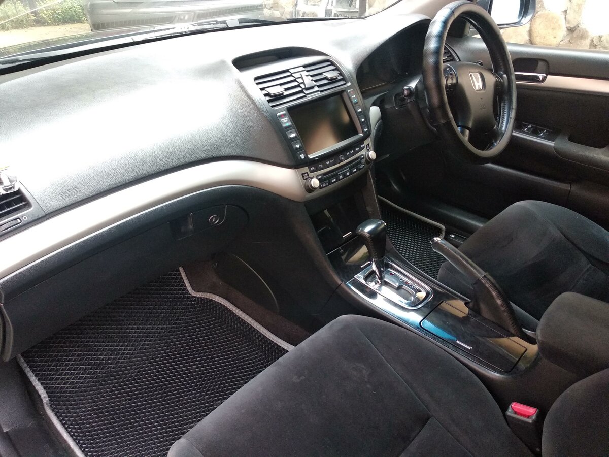 Купить б/у Honda Inspire IV 3.0 AT (250 л.с.) бензин автомат в ...