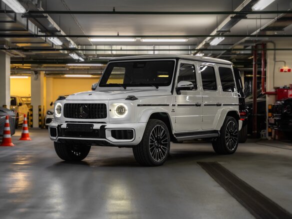 Купить б/у Mercedes-Benz G-Класс AMG II (W465) Рестайлинг 63 AMG 4.0 AT (585 л.с.) 4WD бензин ...