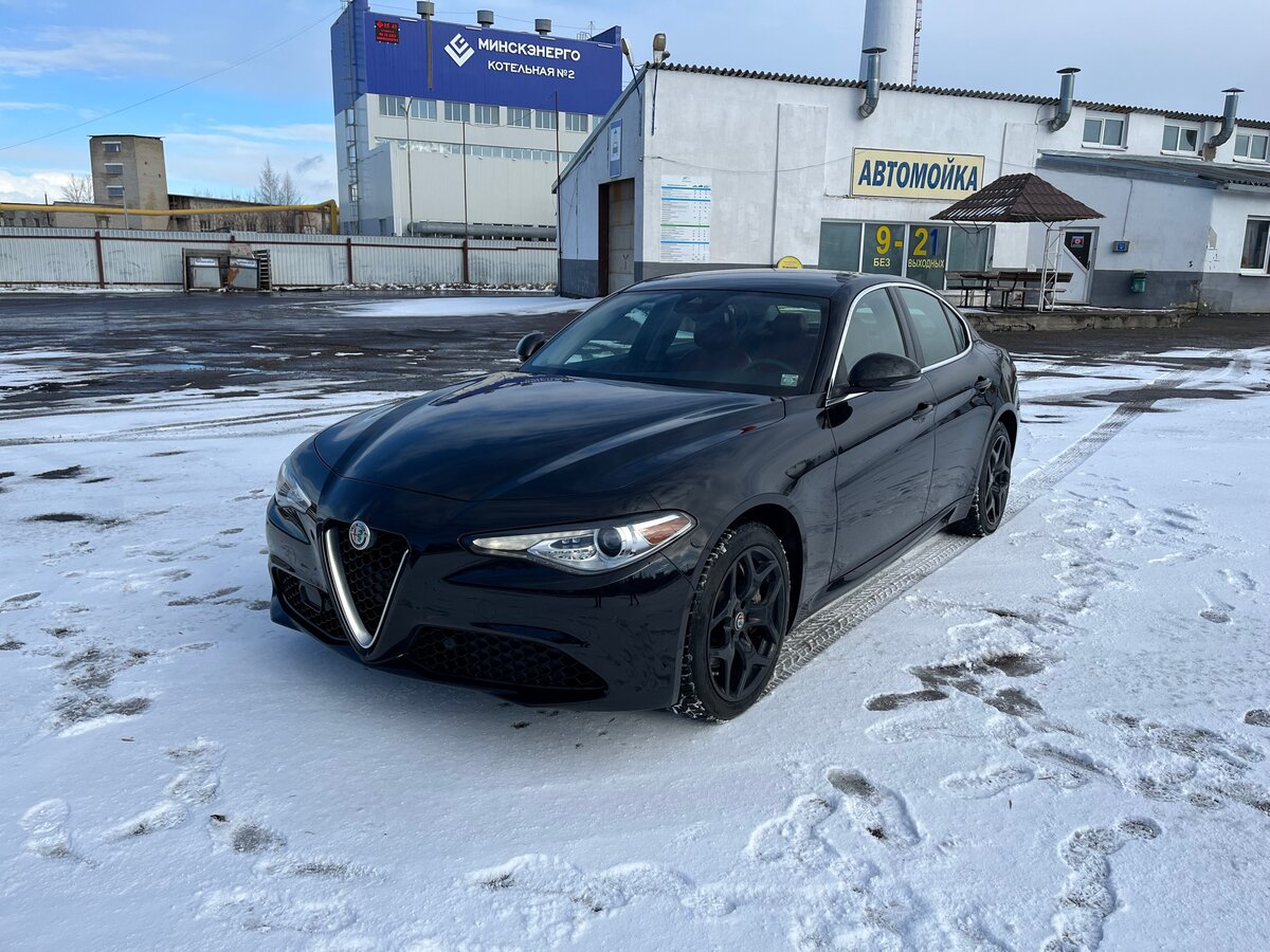 Купить б/у Alfa Romeo Giulia II (952) 2.0 AT (280 л.с.) 4WD бензин ...