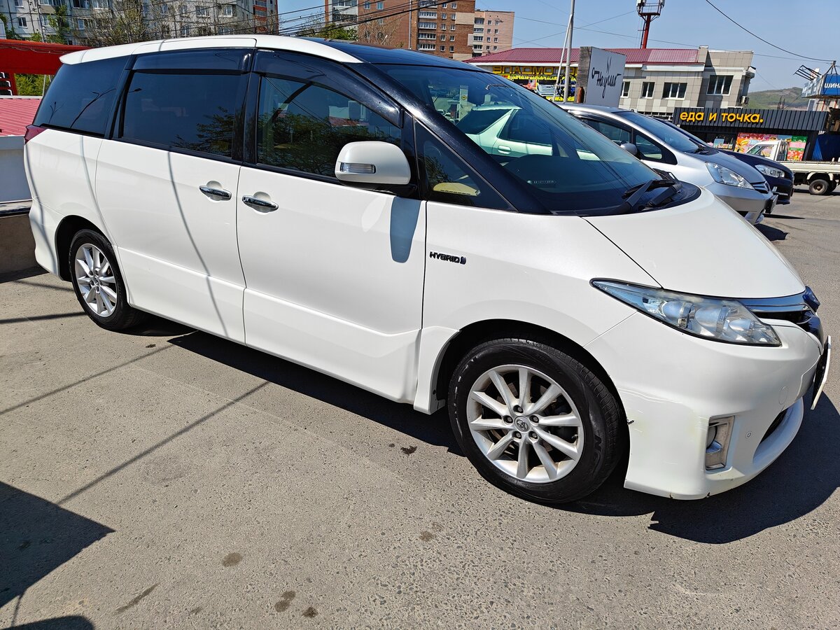 Купить б/у Toyota Estima III Рестайлинг 2 2.4hyb CVT (150 л.с.) 4WD ...