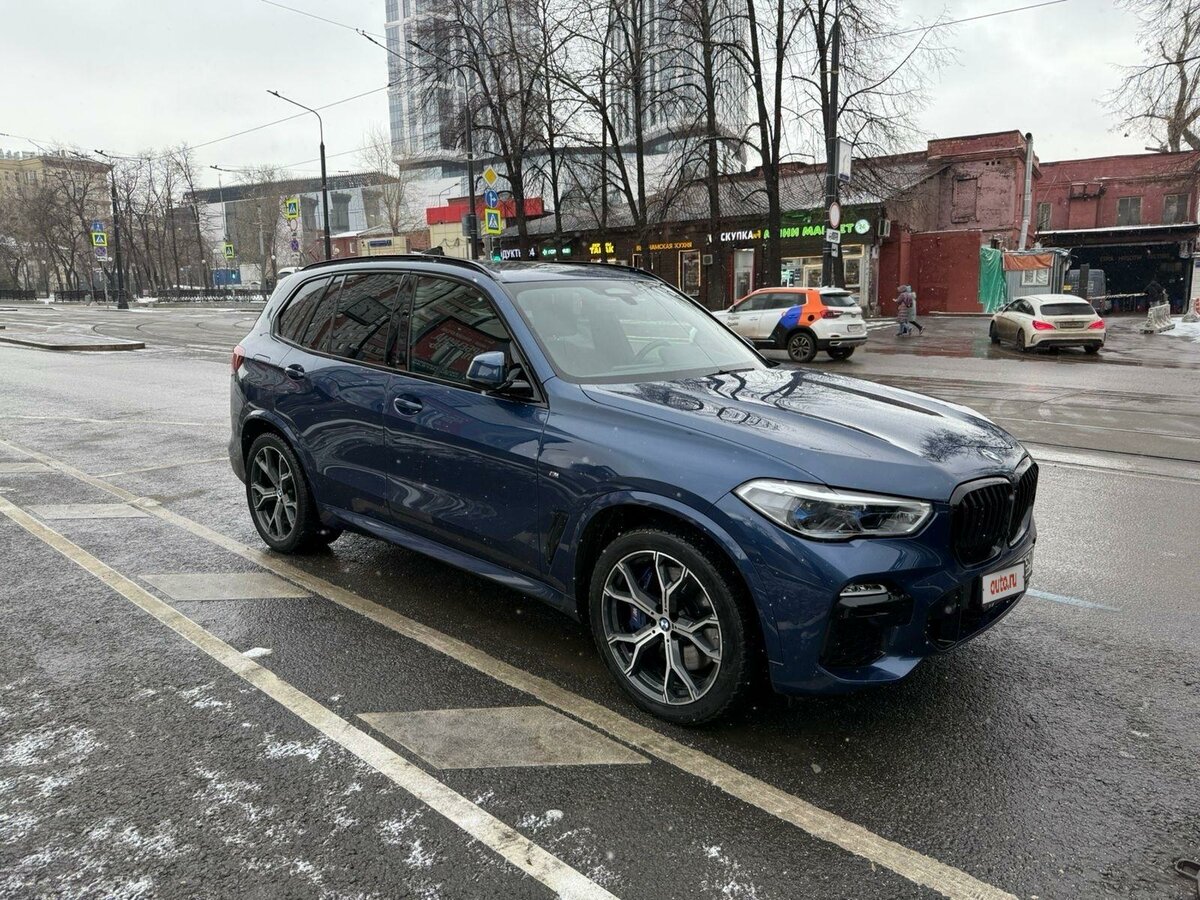 Купить б/у BMW X5 IV (G05/G18) 45e 3.0hyb AT (394 л.с.) 4WD гибрид ...