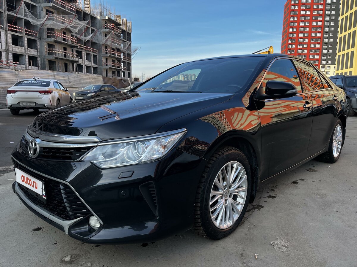 Купить б/у Toyota Camry VII (XV50) Рестайлинг 3.5 AT (249 л.с.) бензин автомат в Москве: чёрный ...