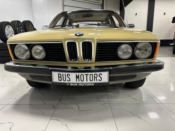 Купить б/у BMW 7 серии I (E23) 730 3.0 AT (184 л.с.) бензин автомат в Агрогородке: жёлтый БМВ 7 ...