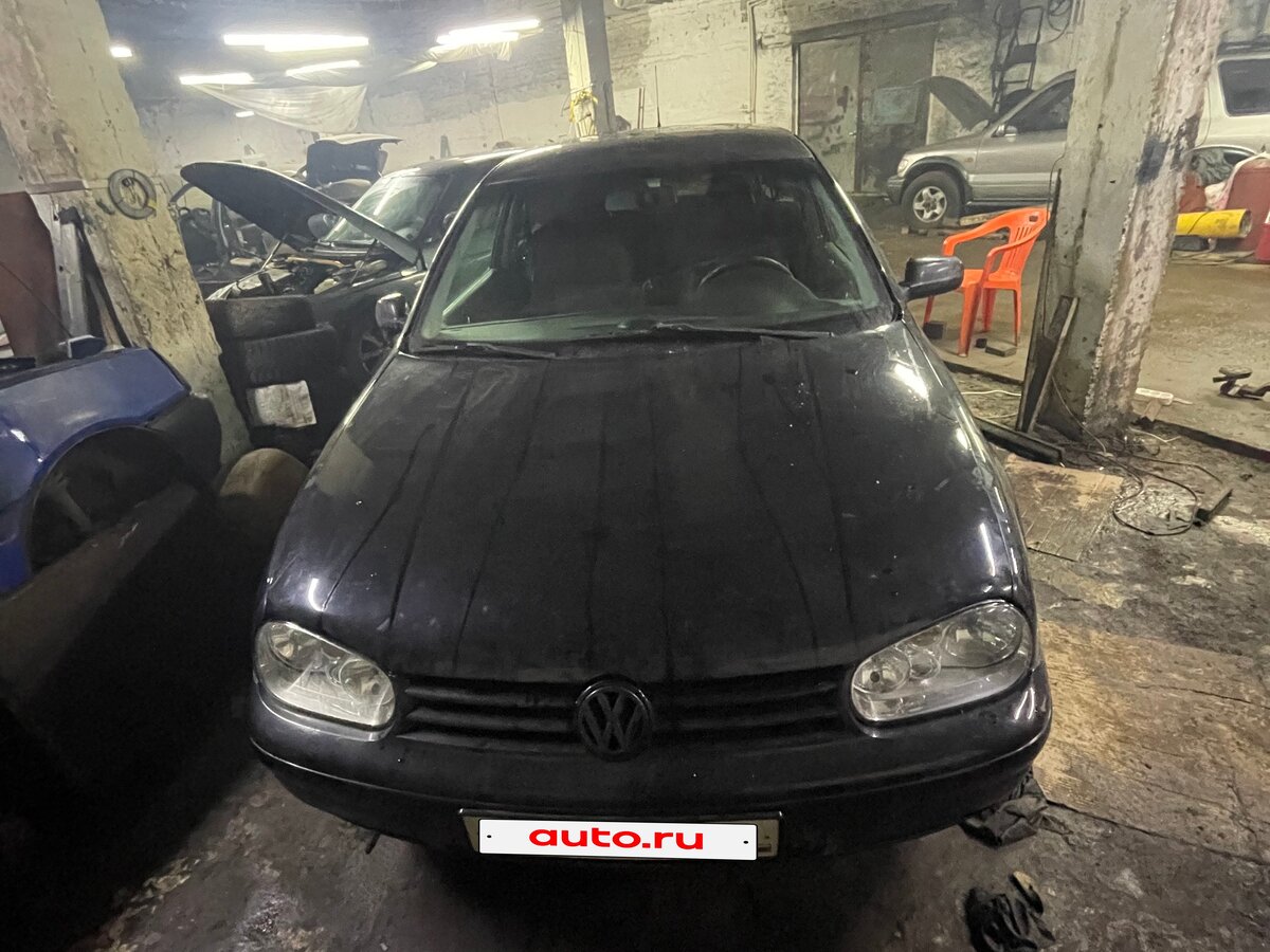Купить б/у Volkswagen Golf IV 1.4 MT (75 л.с.) бензин механика в ...