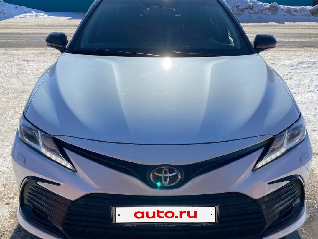 Купить б/у Toyota Camry VIII (XV70) 2.5 AT (207 л.с.) бензин автомат в ...