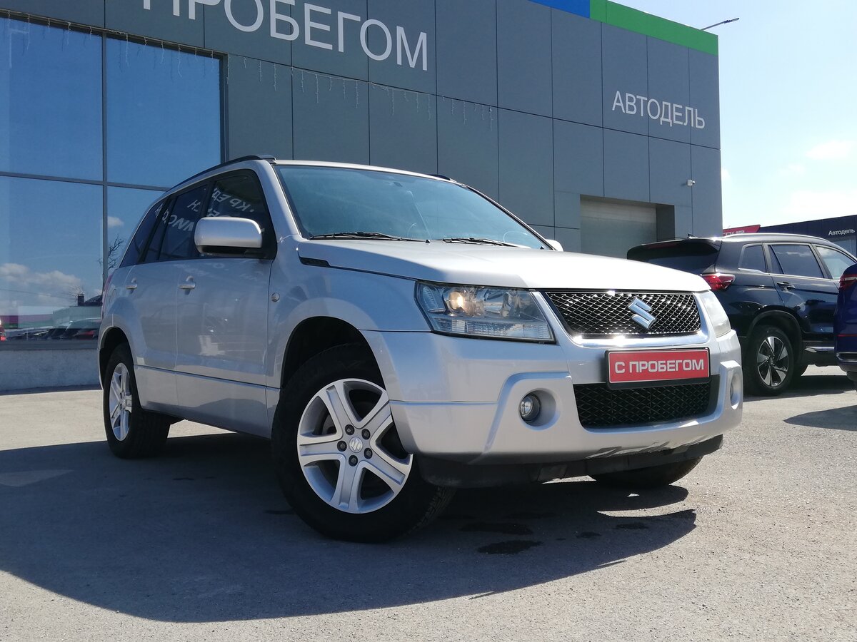 Купить б/у Suzuki Grand Vitara II 2.0 MT (140 л.с.) 4WD бензин механика ...