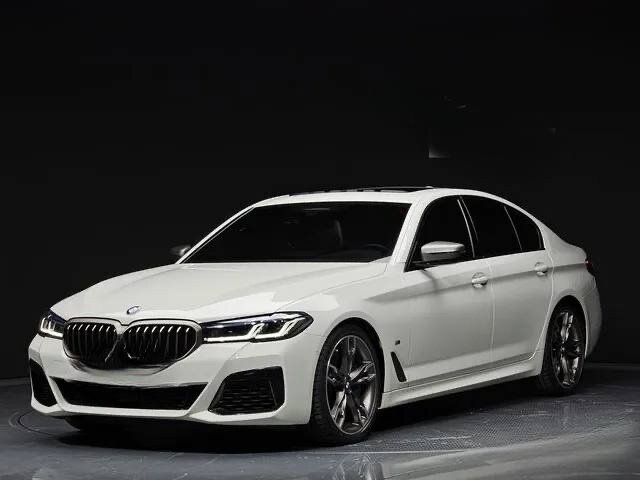 Купить б/у BMW 5 серии VII (G30/G31) M550i xDrive 4.4 AT (530 л.с.) 4WD бензин автомат в Липецке ...