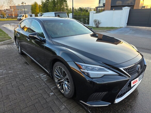 Купить б/у Lexus LS V Рестайлинг 350 3.5 AT (316 л.с.) бензин автомат в Москве: чёрный Лексус лс ...