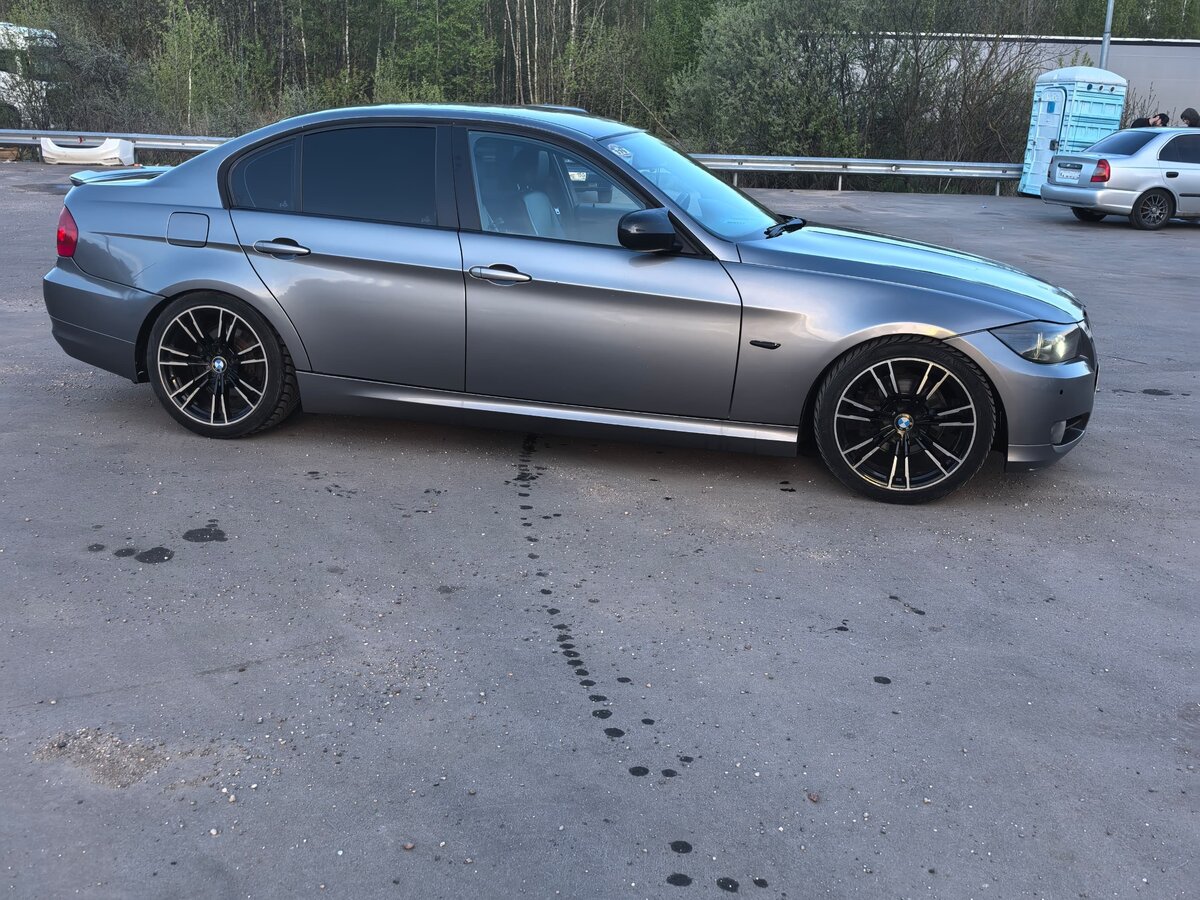 Купить б/у BMW 3 серии V (E90/E91/E92/E93) Рестайлинг 318i 2.0 AT (136 л.с.) бензин автомат в ...