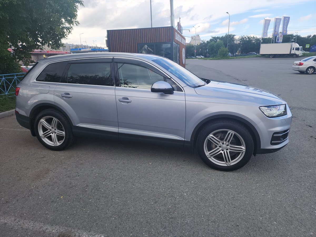 Купить б/у Audi Q7 II (4M) 3.0d AT (218 л.с.) 4WD дизель автомат в Челябинске: серый Ауди Ку7 II ...