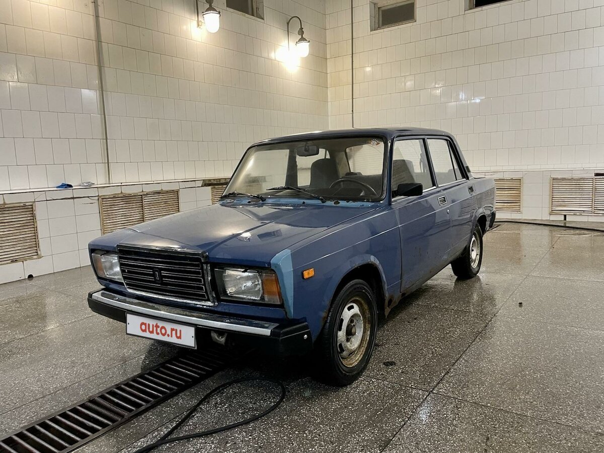 Купить б/у LADA (ВАЗ) 2107 1982-2012 1.6 MT (75 л.с.) бензин механика в Ставрополе: синий Лада ...