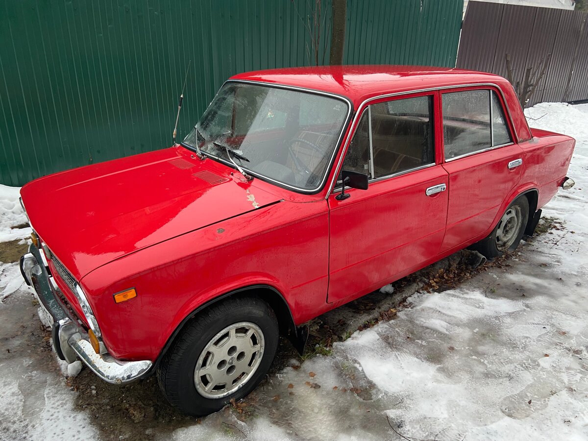 Купить б/у LADA (ВАЗ) 2101 1970-1988 1.2 MT (64 л.с.) бензин механика в Электроуглях: красный ...