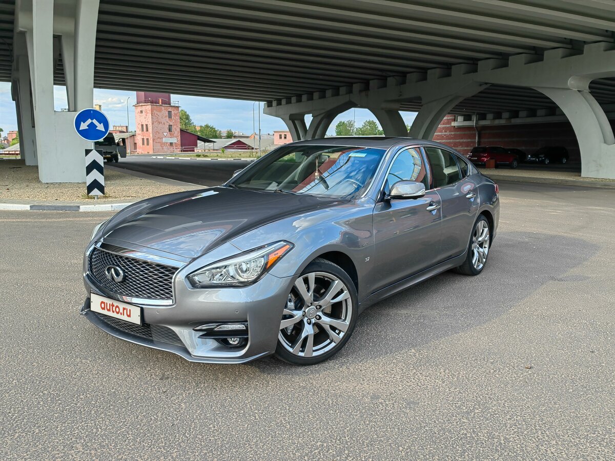 Купить б/у Infiniti Q70 I Рестайлинг 3.7 AT (330 л.с.) бензин автомат в Витебске: серый Инфинити ...