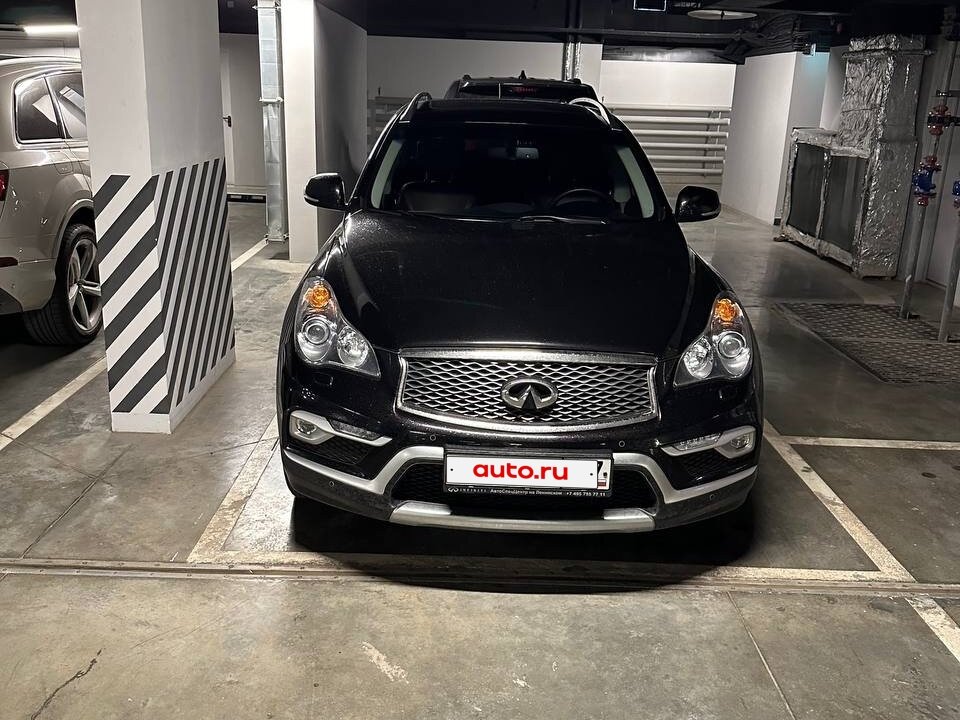 Купить б/у Infiniti QX50 I Рестайлинг 2.5 AT (222 л.с.) 4WD бензин автомат в Москве: чёрный ...